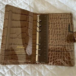 filoFAX | Accessories | Filofax Personal Compact Ring Planner | Poshmark